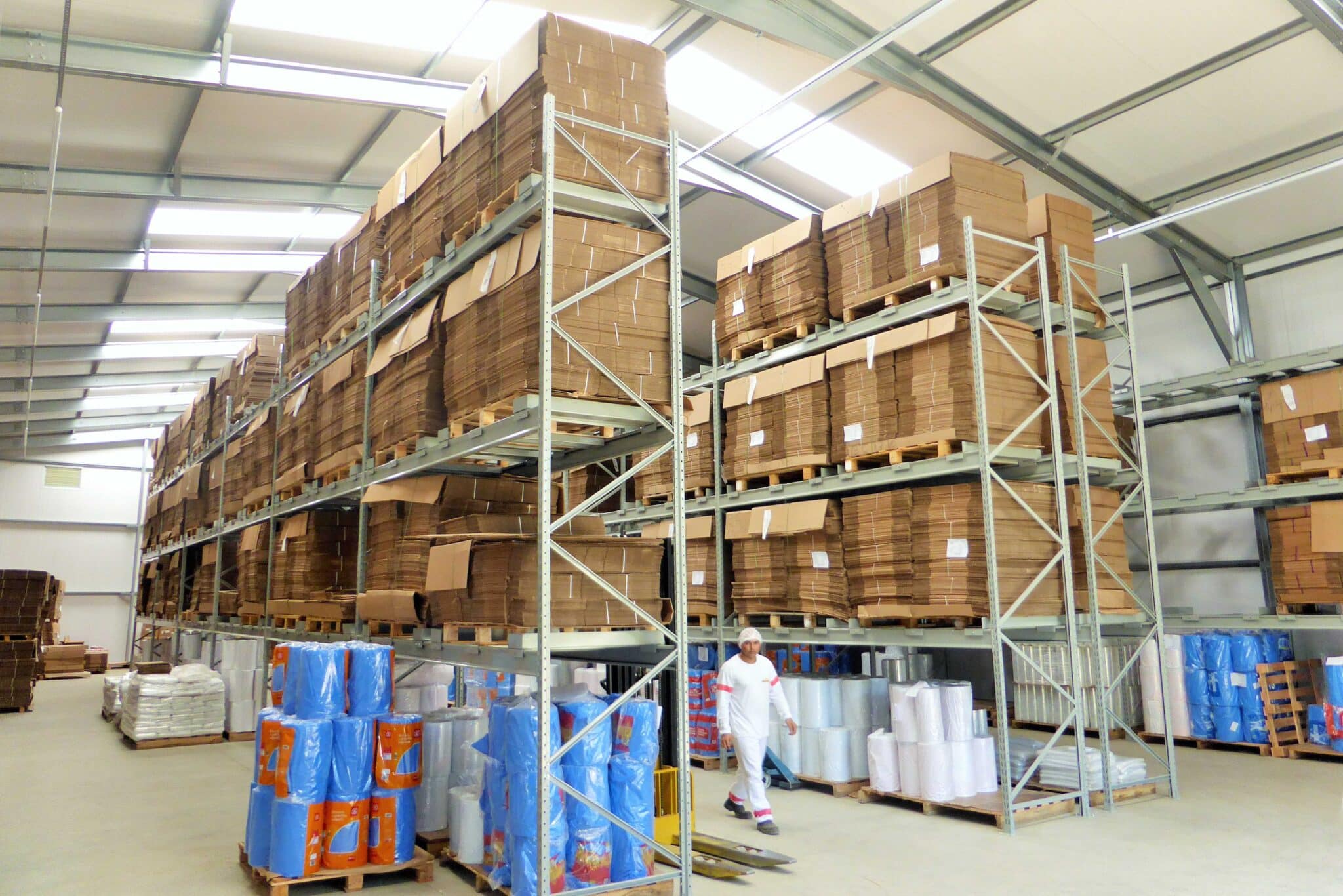 Applications for Warehouses & Storage Buildings | Frisomat