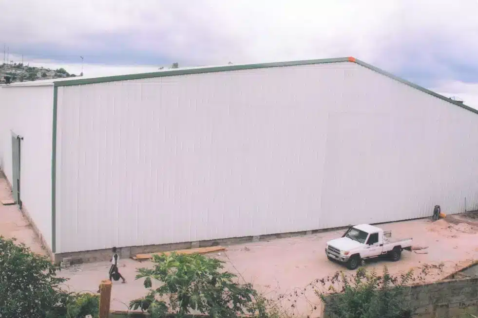 Sotraco I Reference: Warehouse I Frisomat